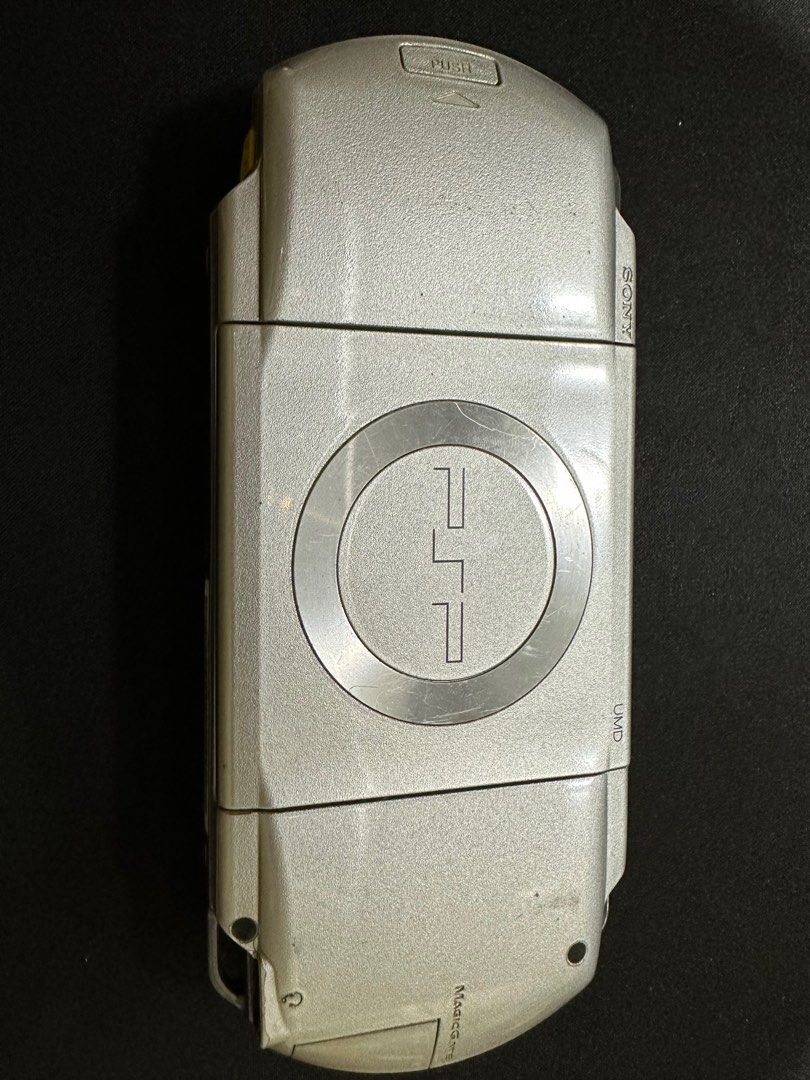 PSP 1000 silver, Video Gaming, Video Game Consoles, PlayStation on ...