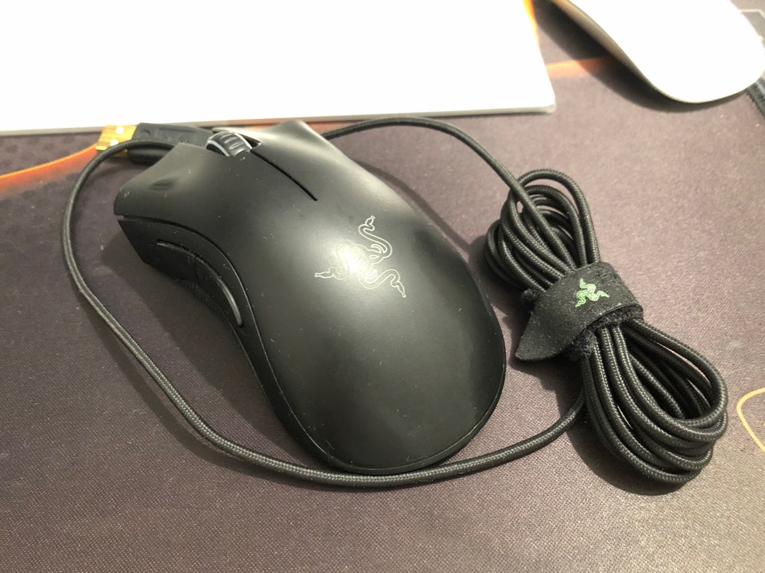 Razer DA Deathadder Chroma + Cougar Bunker, 電腦＆科技, 電腦周邊及配件, 電腦滑鼠及相關產品 ...