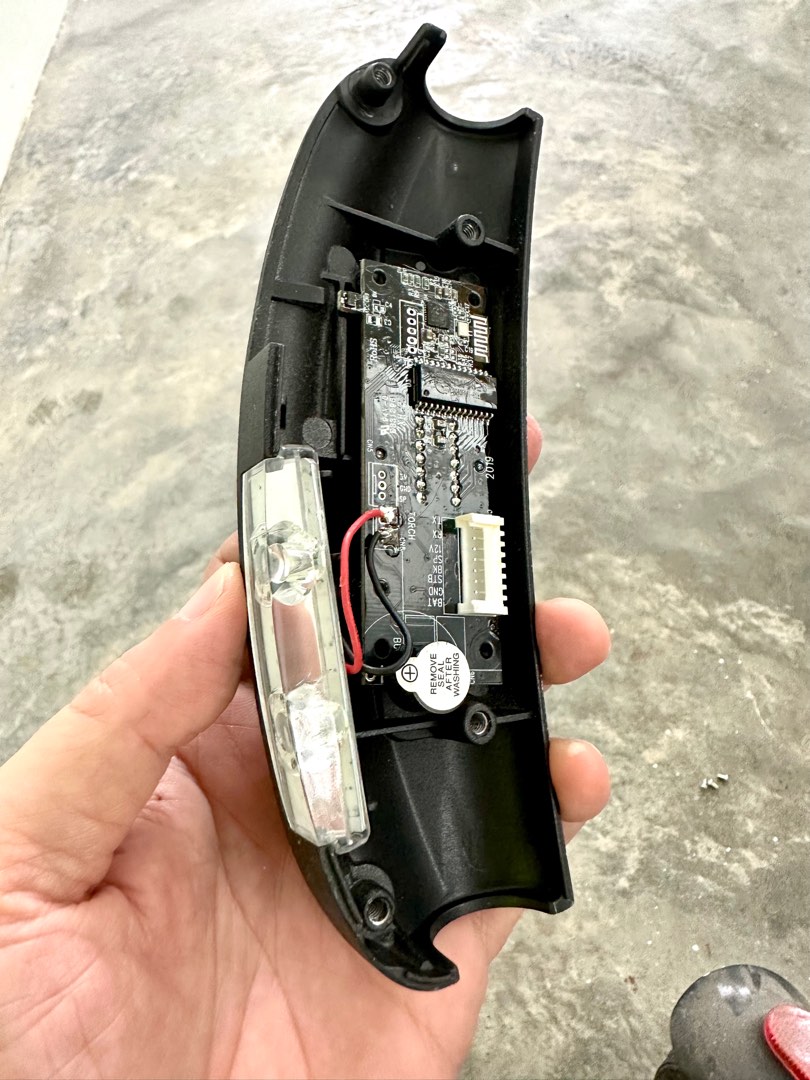 RND F16 Light and display cluster circuit board, Sports Equipment, PMDs ...