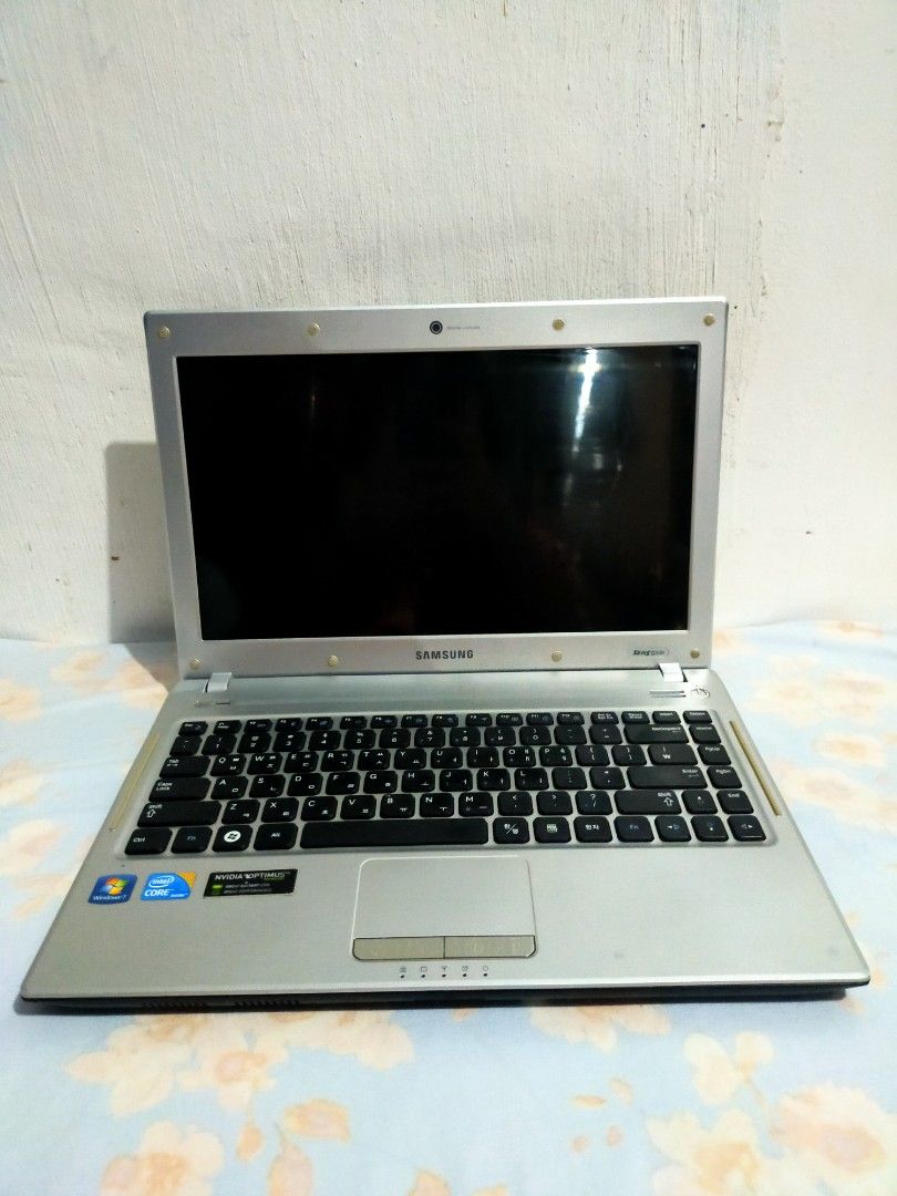 Samsung Slim Laptop Core i5 on Carousell