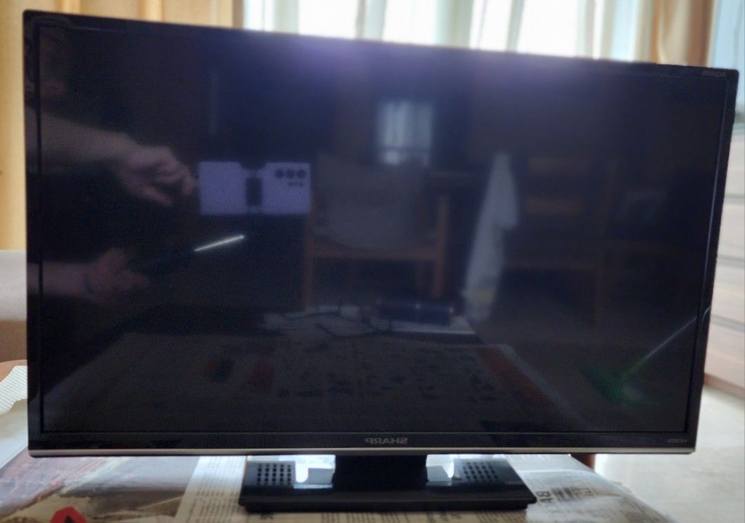 Sharp TV 24 inch, TV & Home Appliances, TV & Entertainment, TV on Carousell