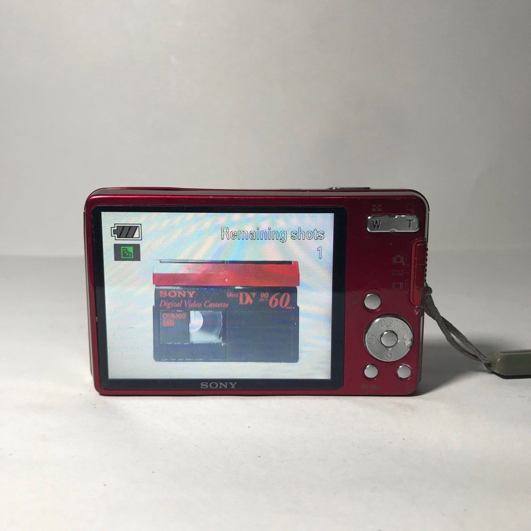 SONY CYBERSHOT DIGICAM, Photography, Cameras on Carousell