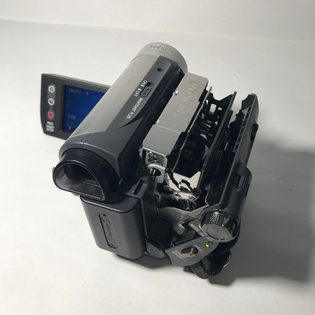 SONY HANDYCAM MINI DV, Photography, Video Cameras on Carousell