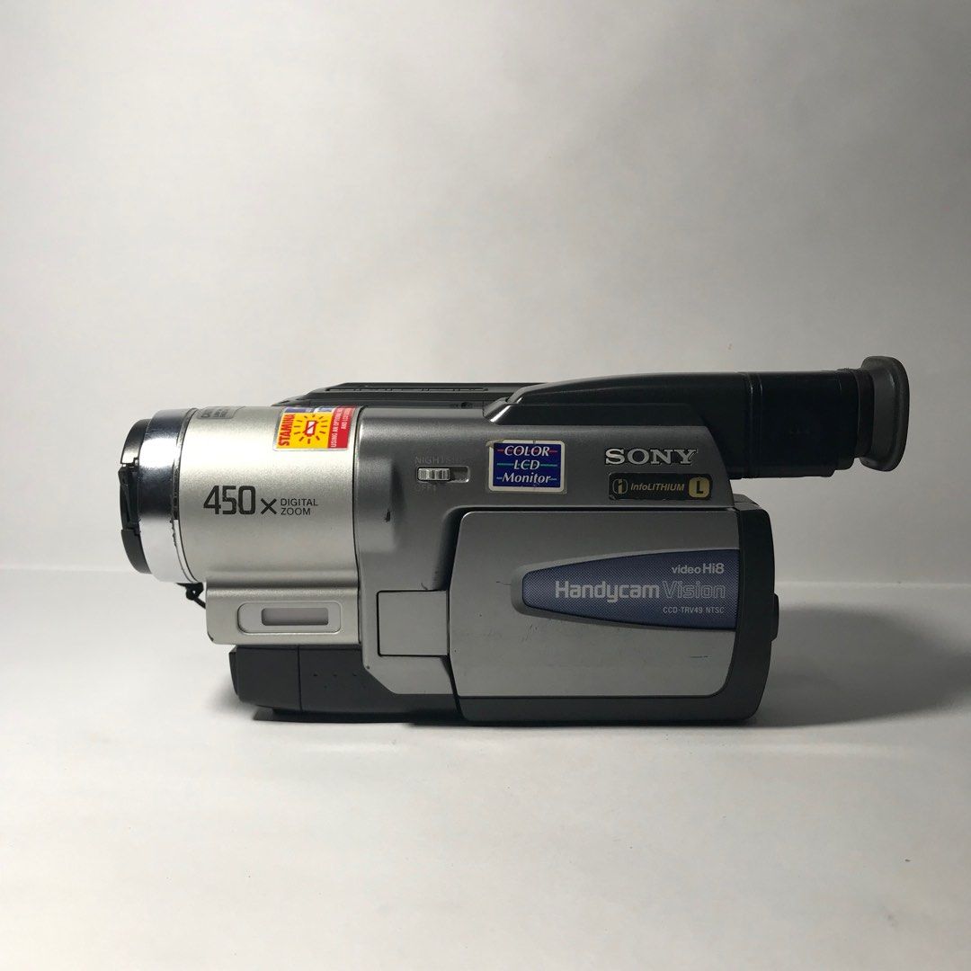 SONY HANDYCAM VideoHi8, Photography, Video Cameras on Carousell