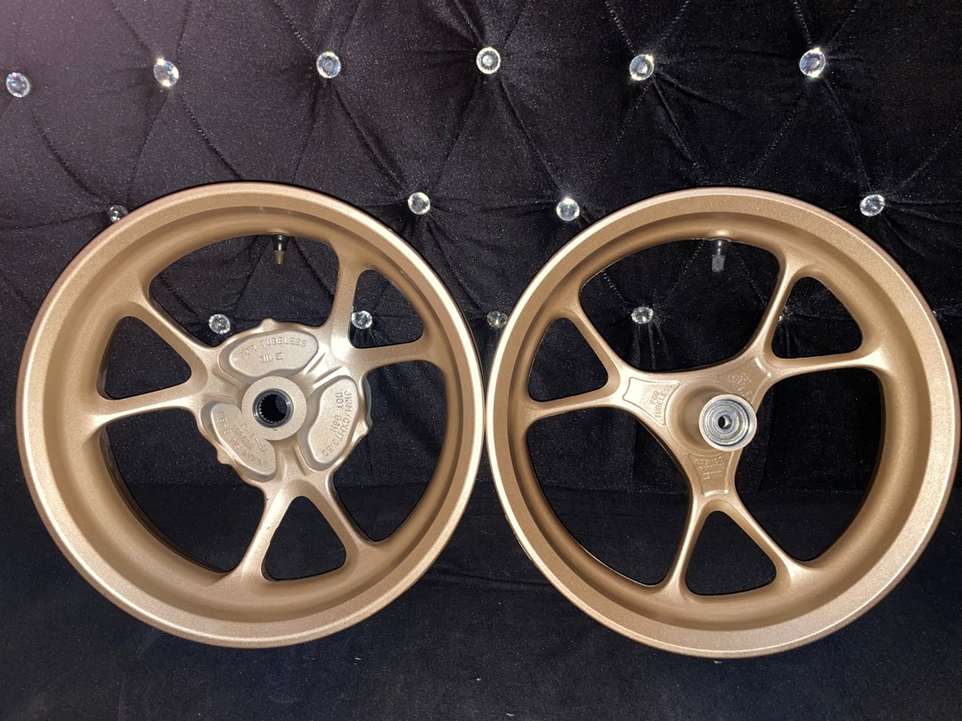 STOCK MAGS FOR NMAX VERSION 2, Motorbikes, Motorbike Parts ...