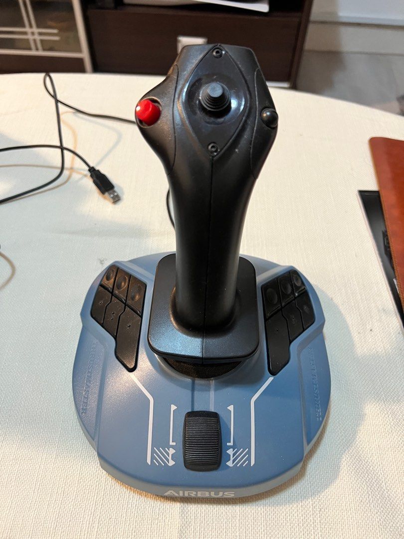 Thrustmaster TCA Sidestick Airbus Edition, Video Gaming, Gaming ...