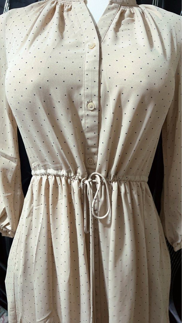 Uniqlo Dress with inner on Carousell