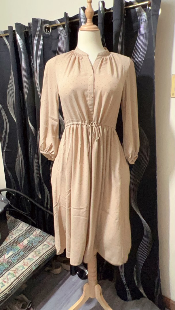 Uniqlo Dress with inner on Carousell