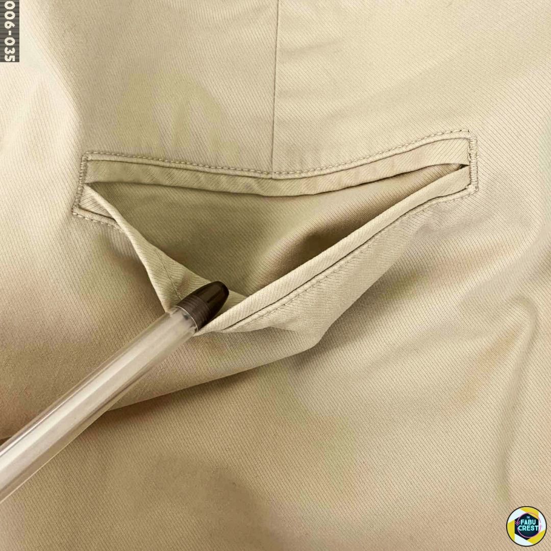 UNIQLO EZY SLIM FIT JOGGER, Men's Fashion, Bottoms, Joggers on Carousell