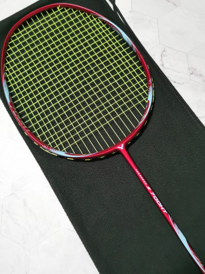 Victor Jetspeed S 700HT JS Badminton Racket with Yonex BG66 string ...