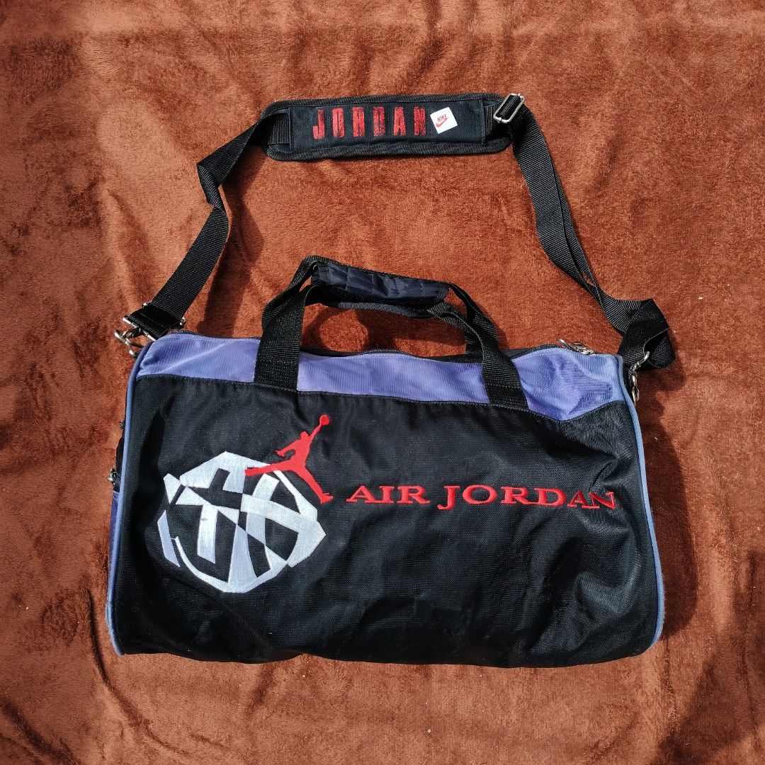 Vintage Nike Air Jordan Duffle Bag (Dated 1994), Men's Fashion, Bags ...