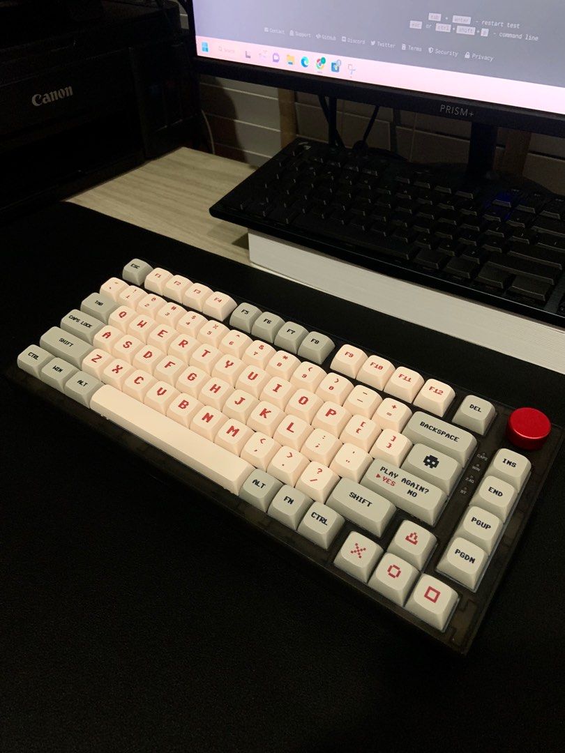 75% custom mechanical keyboard (Vintage red and white keycaps), Computers & Tech, Parts ...