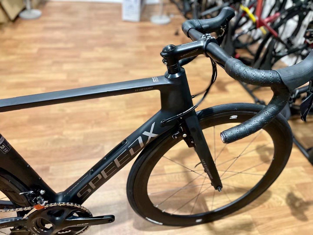 全新野獸碳纖維公路車 r7000套件碳輪 SPEEDX LEOPARD 105 Roadbike, 運動產品, 單車及配件, 單車 ...