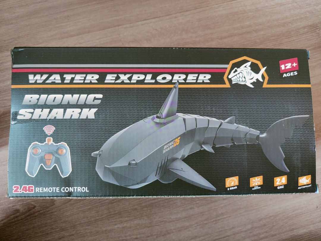 遙控鯊魚/ RC Shark / Bionic Shark, 興趣及遊戲, 玩具 & 遊戲類 - Carousell