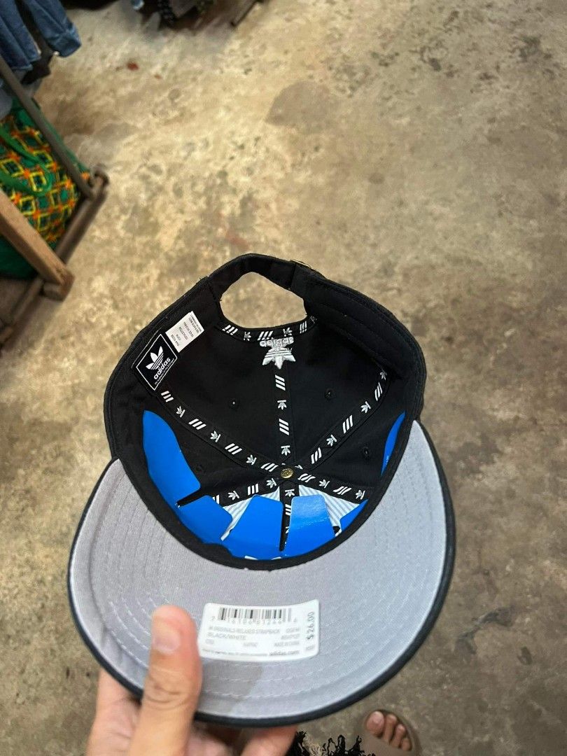 Adidas, Men's Fashion, Watches & Accessories, Caps & Hats on Carousell