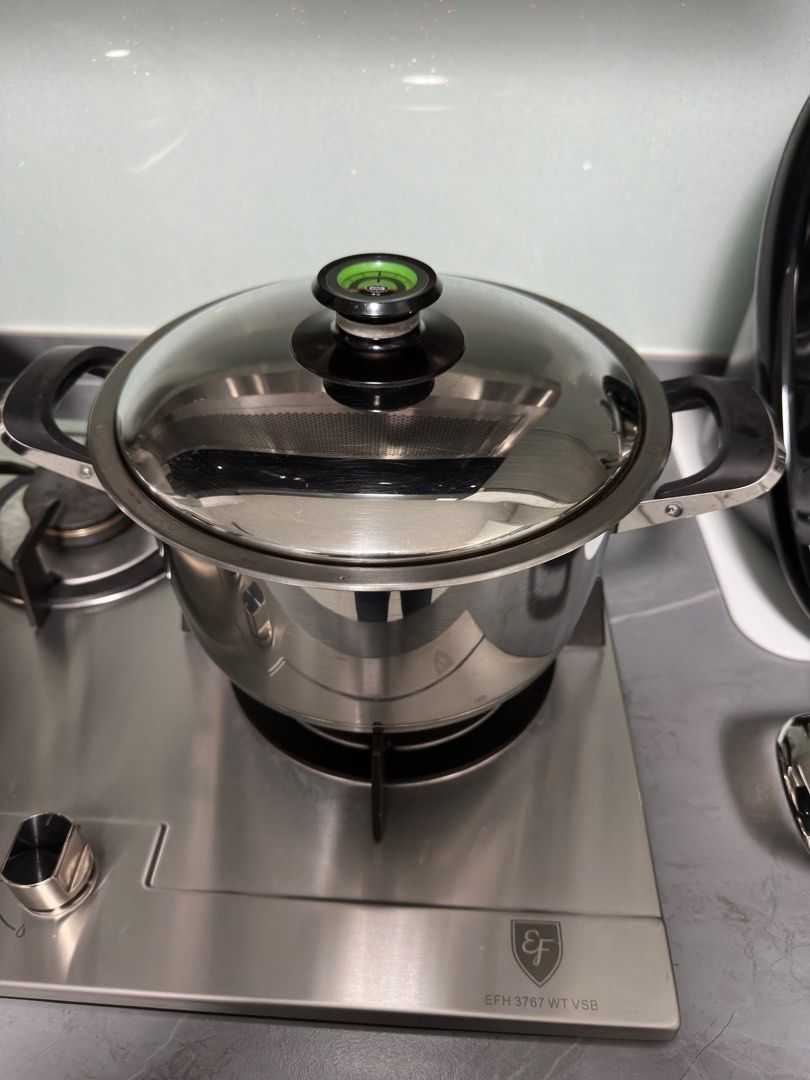 AMC 5.2L 24cm Stainless Steel Pot, TV & Home Appliances, Kitchen ...