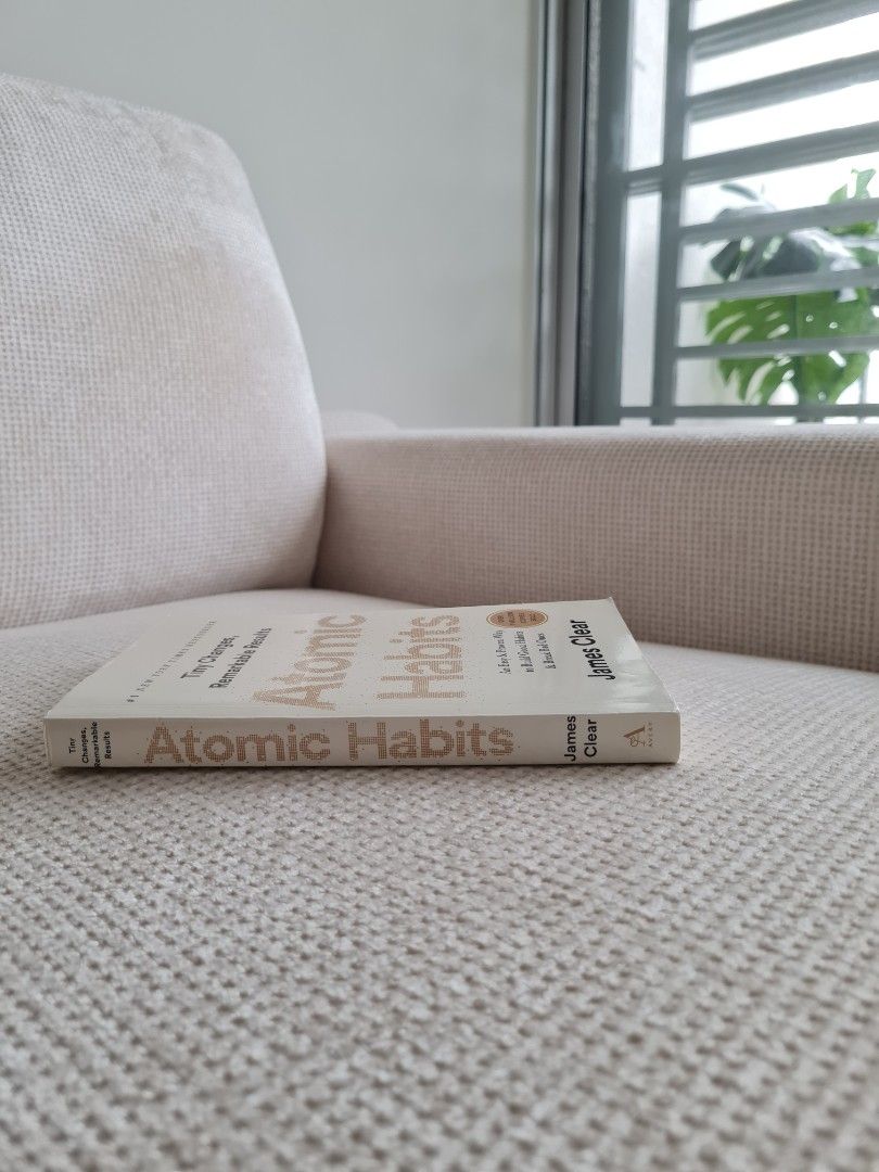 Atomic Habits James Clear Hobbies And Toys Books And Magazines