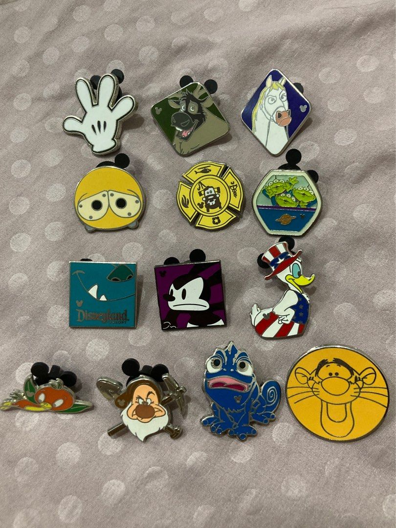 Authentic Disney Trading Pins, Hobbies & Toys, Toys & Games on Carousell