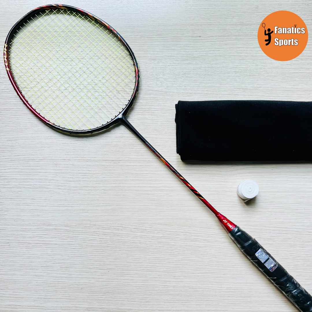 [Bundle] Brand New Yonex Li Ning Astrox 99 Tour Badminton Racket strung ...