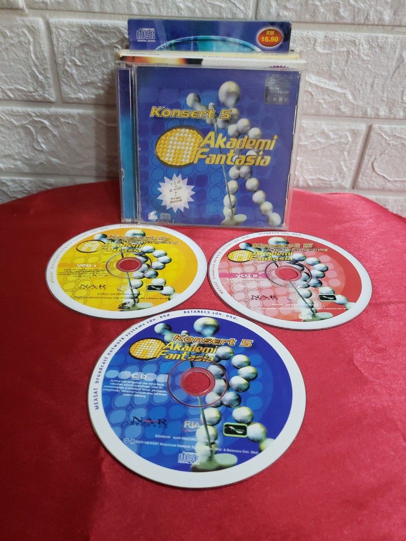 CD + 2 VCD / 2003 NAR RECORD - AKADEMI FANTASIA _ KONSERT 5 / CD + VCD, Hobbies & Toys, Music ...