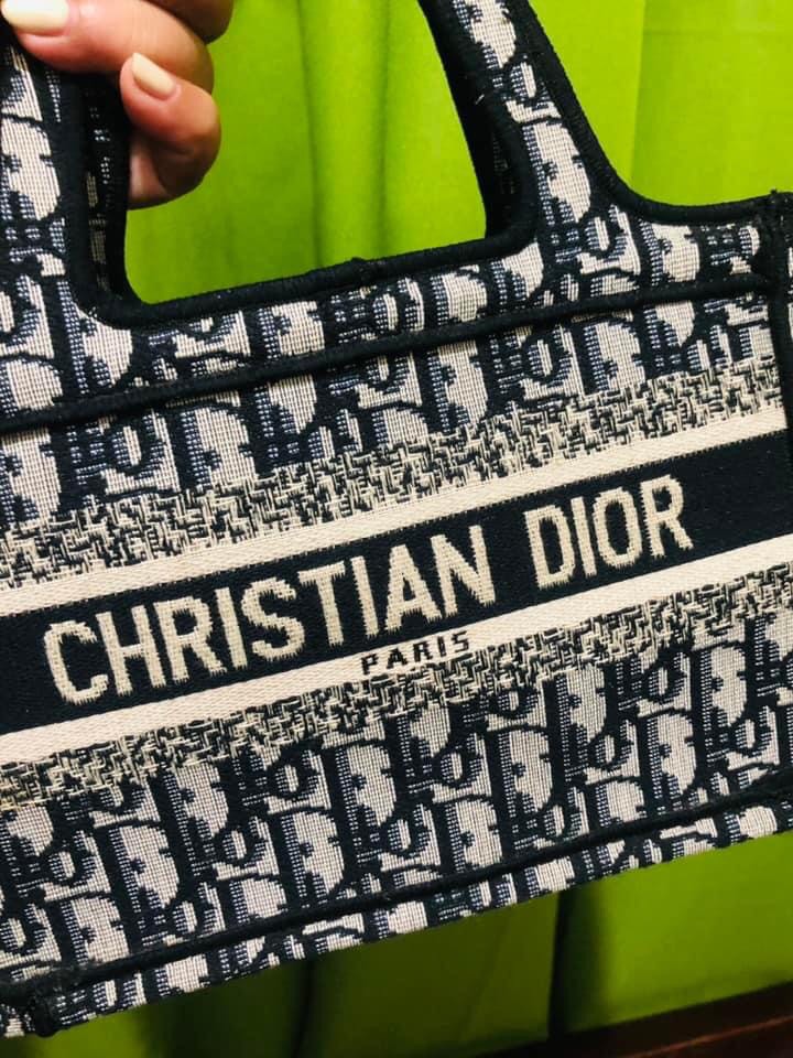 CD book tote, Women's Fashion, Bags & Wallets, Tote Bags on Carousell