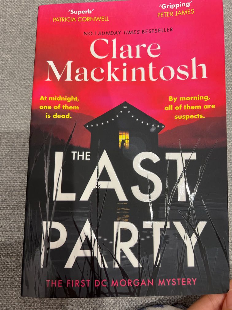 Clare Mackintosh - the last party, Hobbies & Toys, Books & Magazines ...