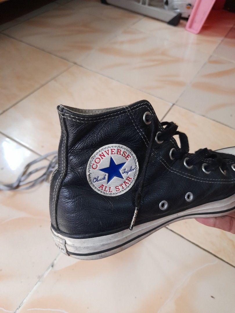 Convers chuck taylor all star size 39, Fesyen Pria, Sepatu , Sneakers ...