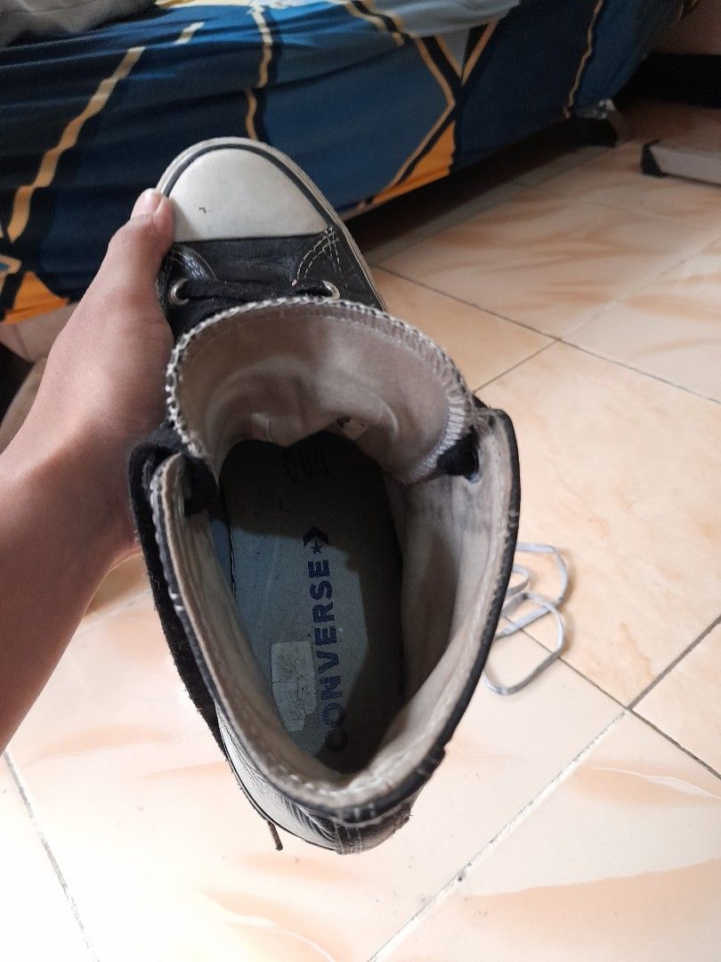 Convers chuck taylor all star size 39, Fesyen Pria, Sepatu , Sneakers ...