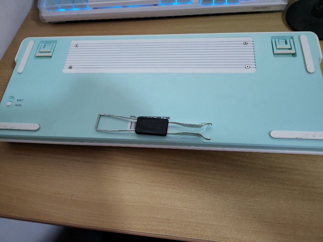 Custom Build Keyboard 98 Keys CMK98 3 modes Wireless, Computers & Tech ...