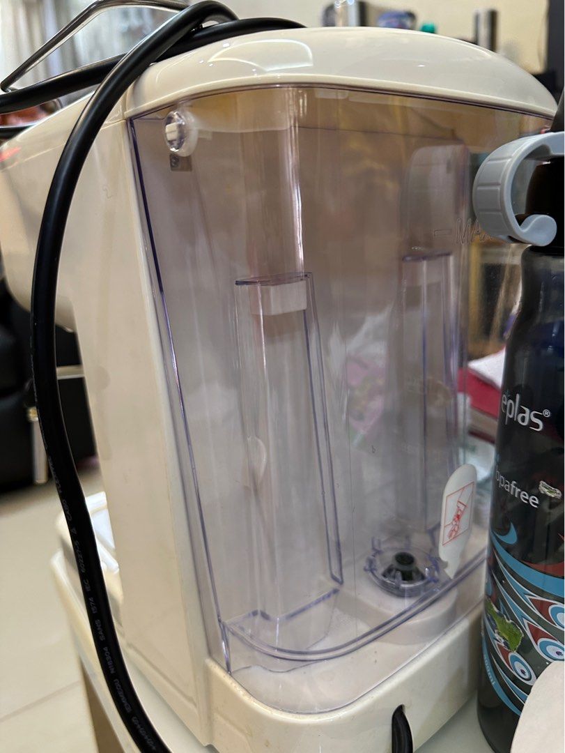 Derlla espresso machine, TV & Home Appliances, Kitchen Appliances ...