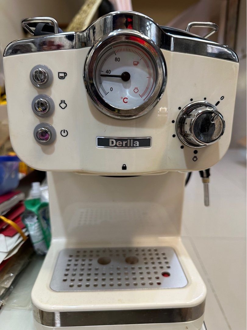 Derlla espresso machine, TV & Home Appliances, Kitchen Appliances ...