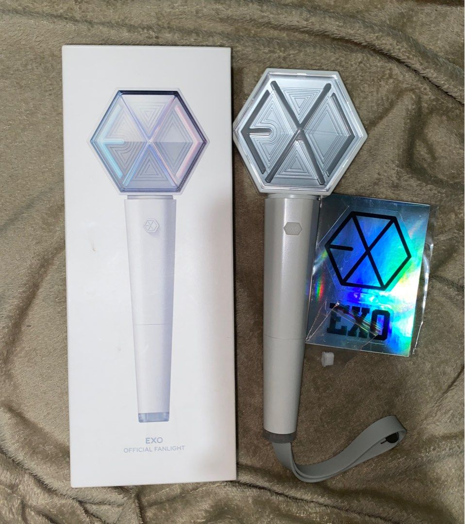 Exo Lightstick Version 3, Hobbies & Toys, Memorabilia & Collectibles, K ...