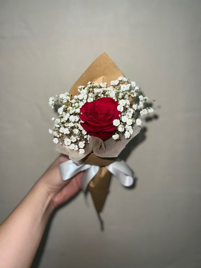 (FRESH FLOWERS) One Rose bouquet, Hobbies & Toys, Stationery & Craft ...