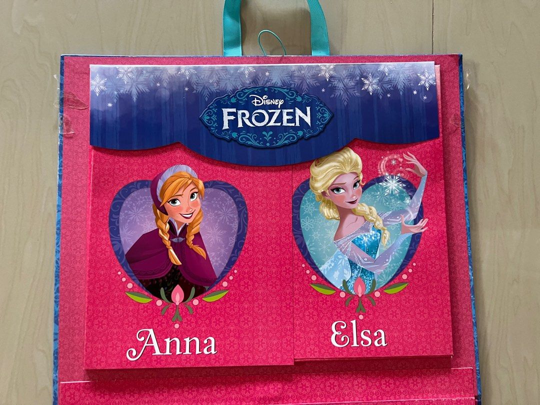 Frozen Storybook Paper Doll Kit, Hobbies & Toys, Toys & Games on Carousell