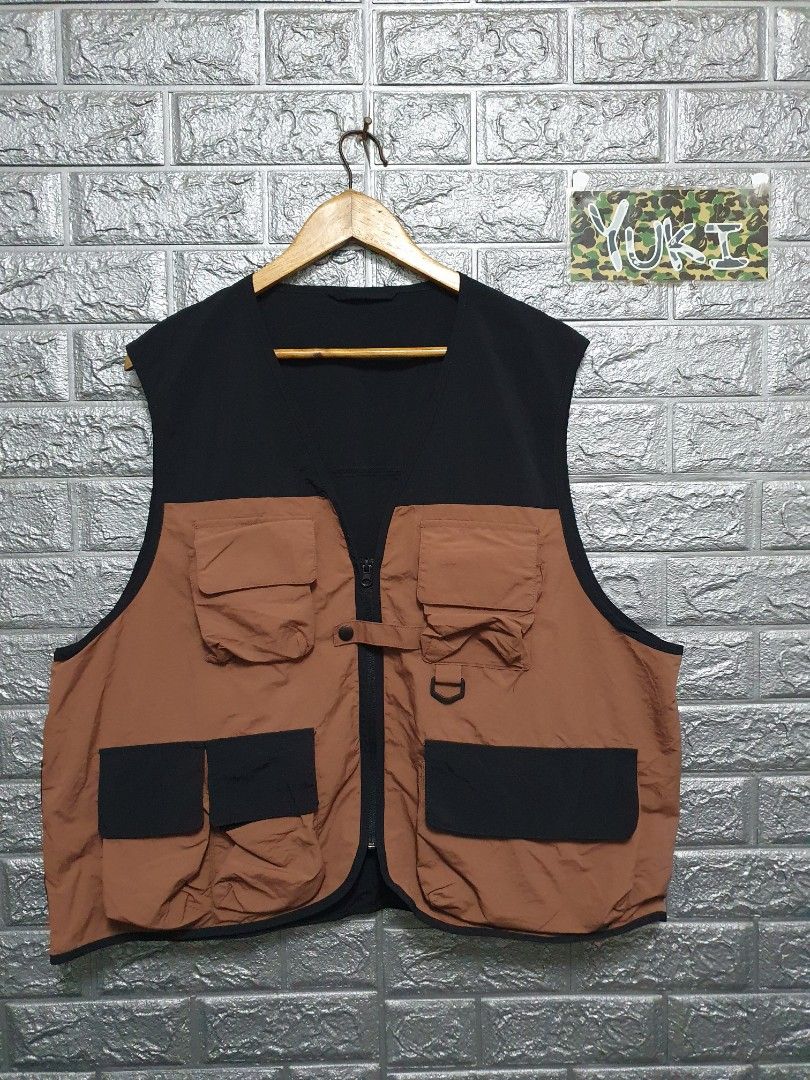 GU VEST, Men's Fashion, Tops & Sets, Vests on Carousell