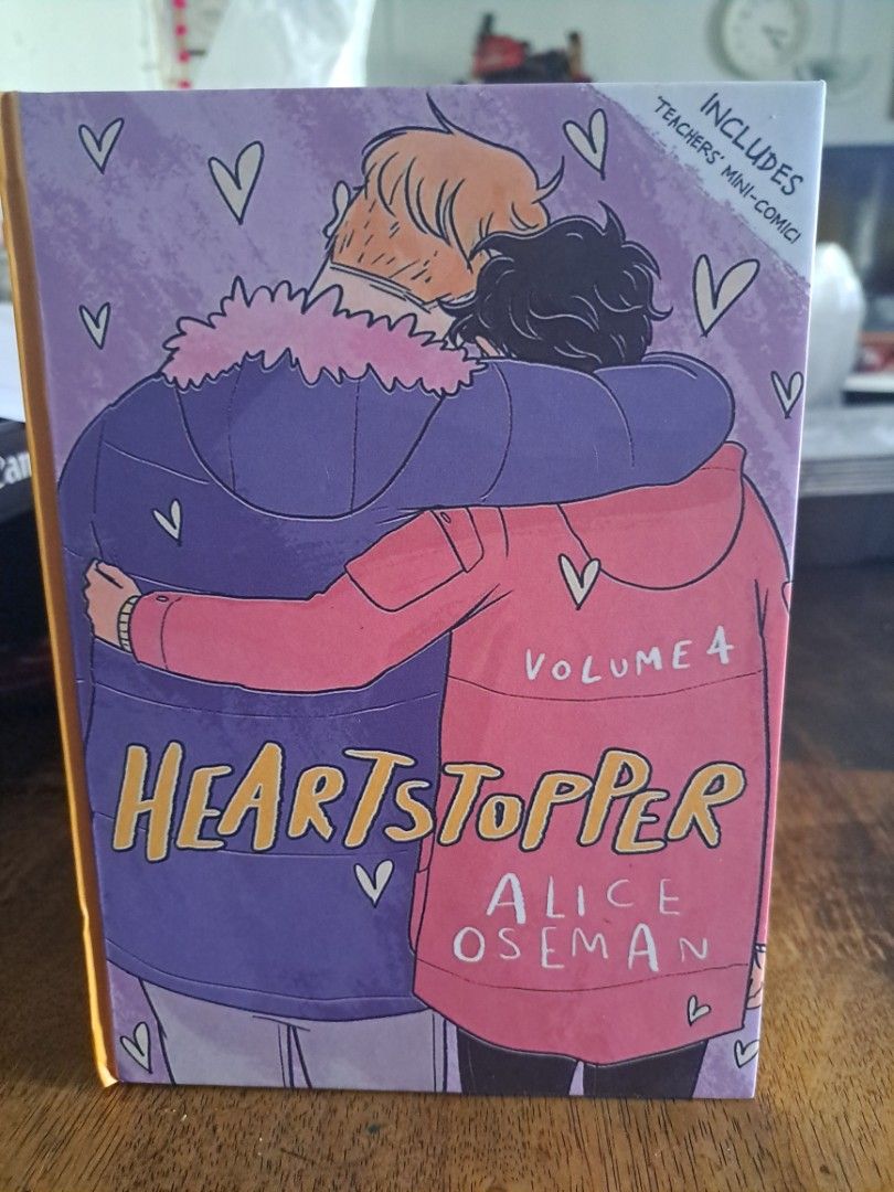 Heartstopper by Alice oseman, Hobbies & Toys, Books & Magazines, Comics ...