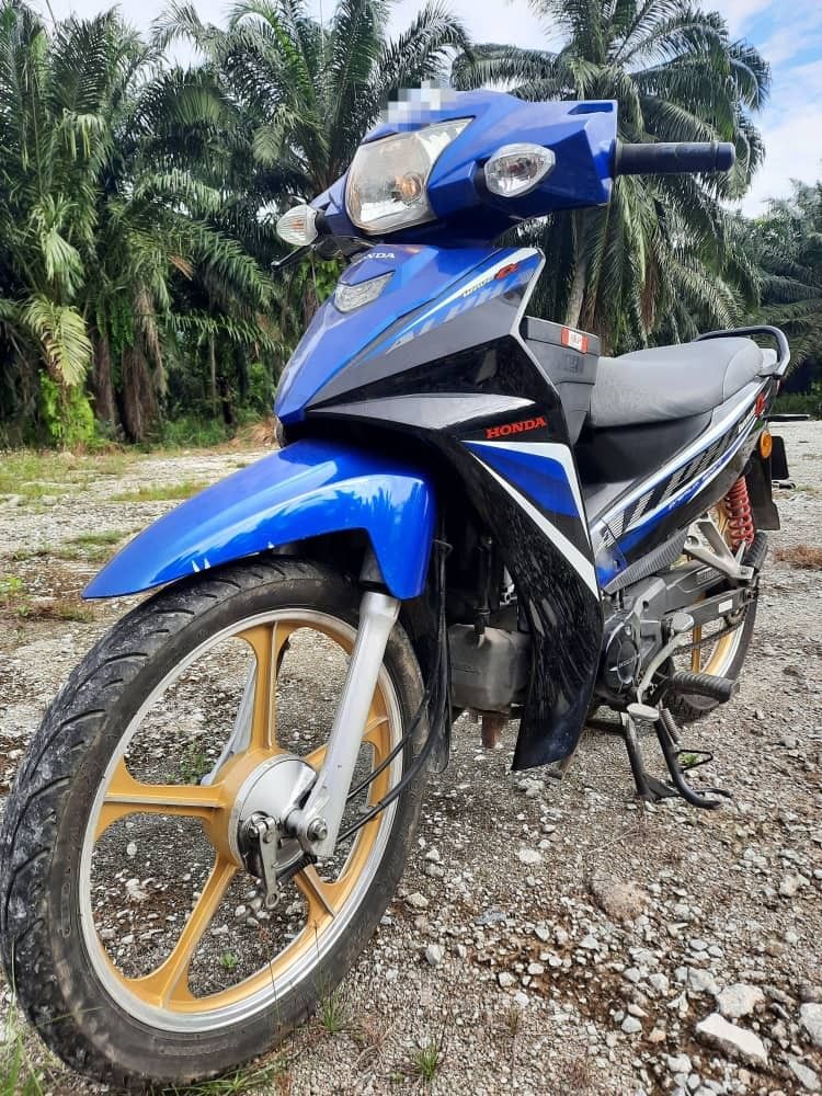 Honda wave alpha, Motorbikes on Carousell