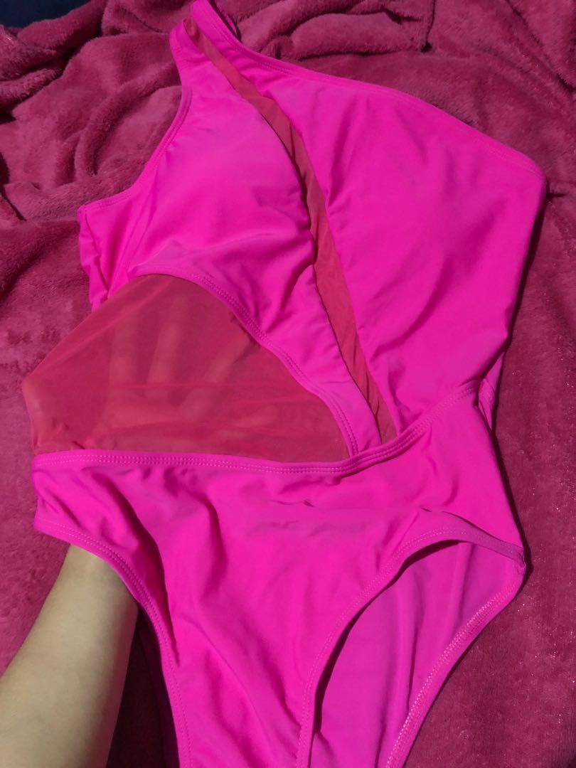 Hot pink swimsuit, Women's Fashion, Swimwear, Bikinis & Swimsuits on ...