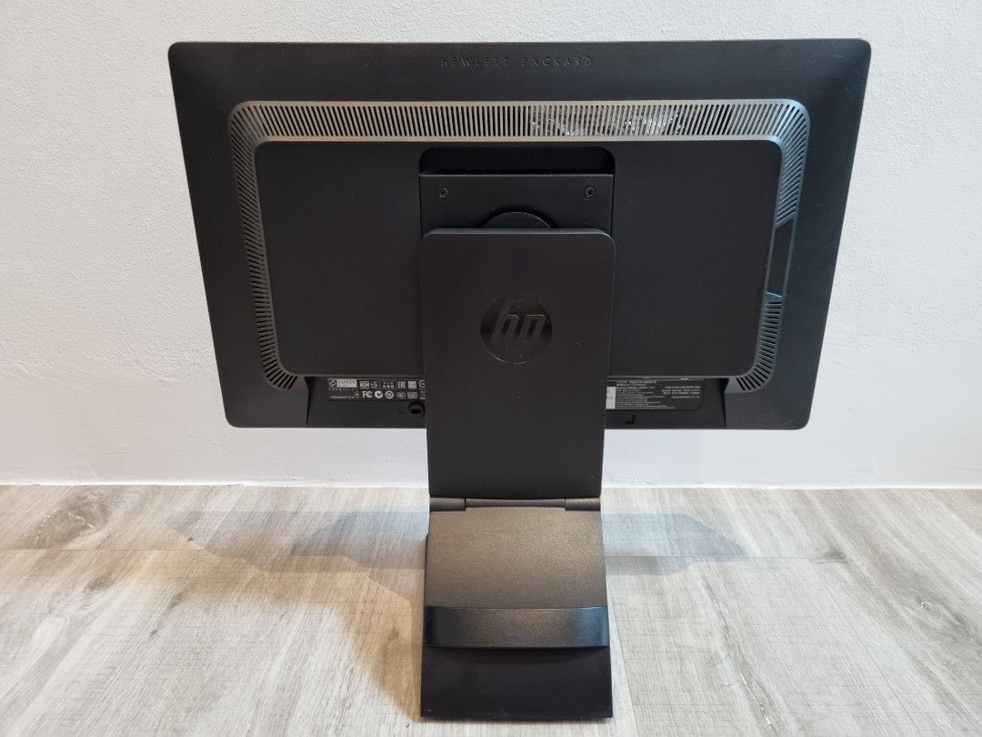 HP EliteDisplay E201 20" Monitor (DP, VGA, DVI Ports) C9V73AA HP 20 ...