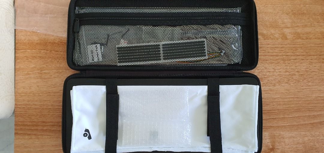 Custom mechanical keyboard - Iron180 by Smith+Rune [Sealed + extras ...