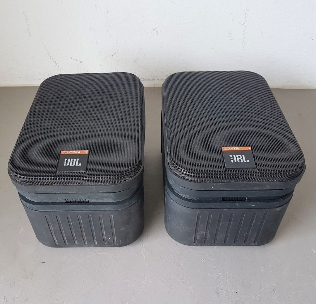 JBL Control 1 Professional, Made in Japan, 2 JBL Bookshelf Speakers ...