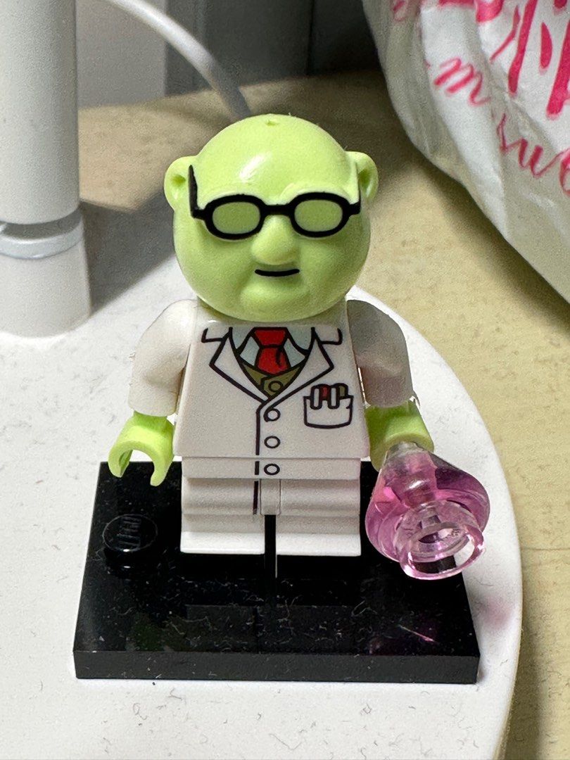 Lego 71033 minifigures, 興趣及遊戲, 玩具 & 遊戲類 - Carousell