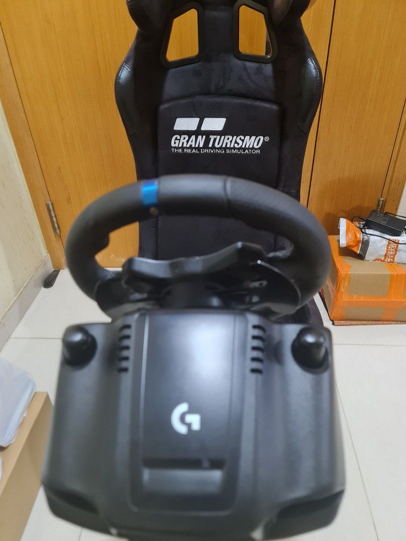 Logitech G923 with Playseat GT Racing rig, Video Gaming, Gaming ...