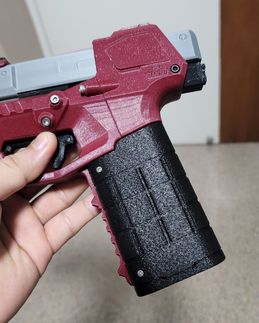 Nerf gecko + 4angled mags, Hobbies & Toys, Toys & Games on Carousell