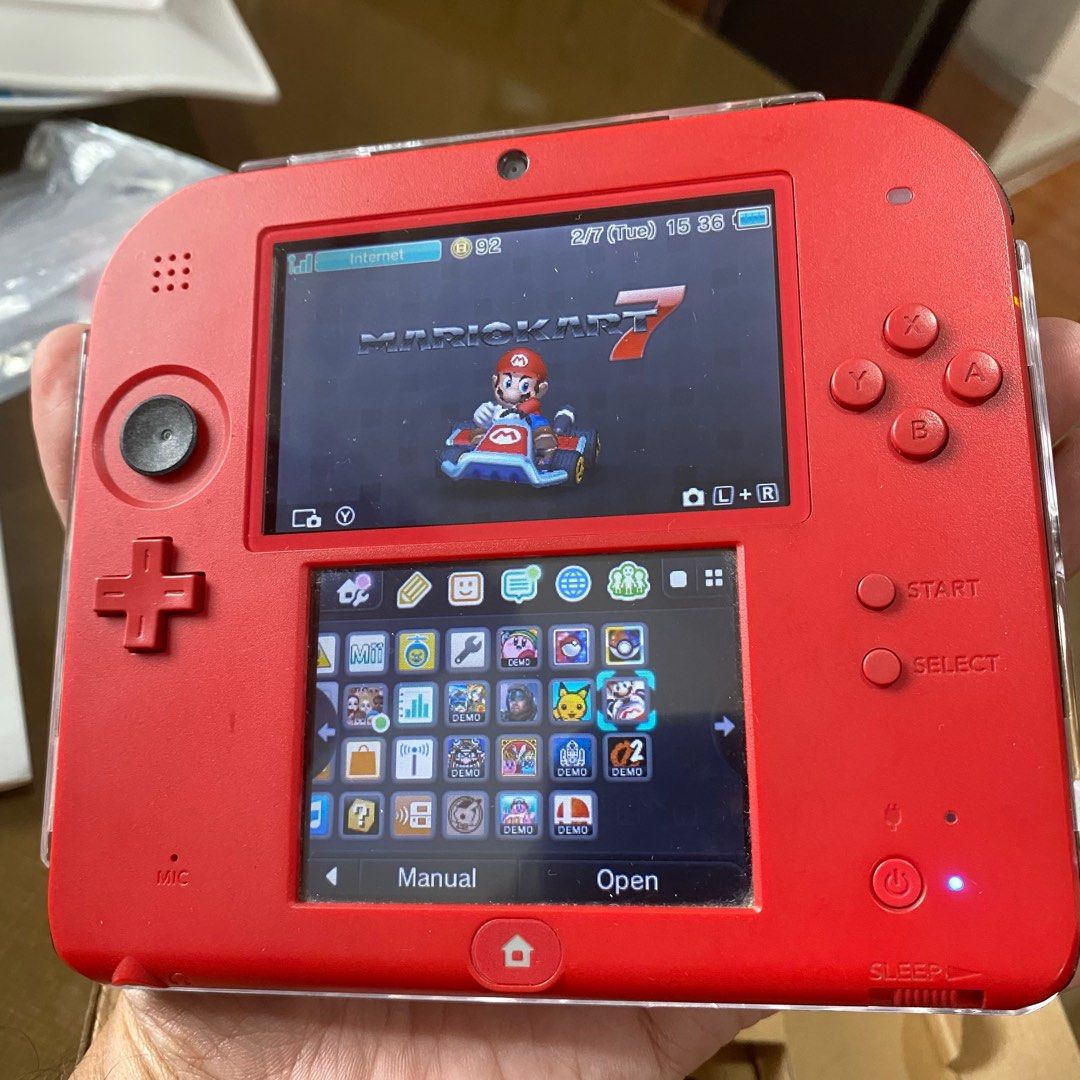 Nintendo 2DS with Pokemon Sun, Video Gaming, Video Game Consoles ...