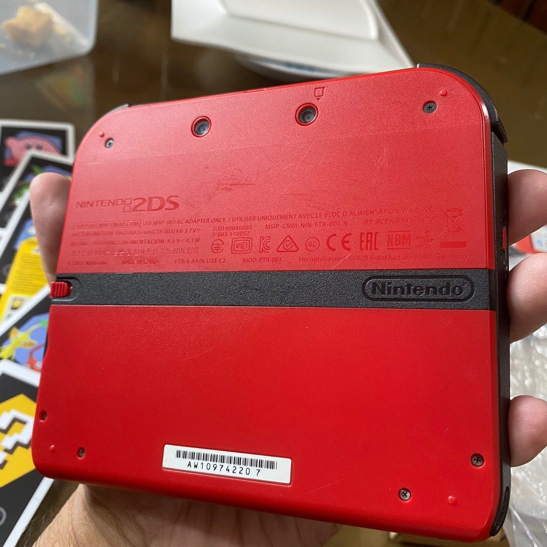 Nintendo 2DS with Pokemon Sun, Video Gaming, Video Game Consoles ...