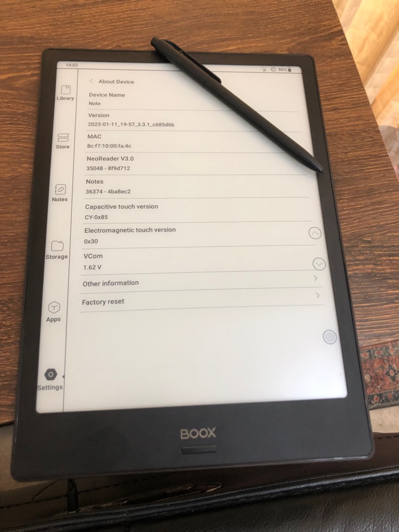 Onyx boox max, Mobile Phones & Gadgets, E-Readers on Carousell