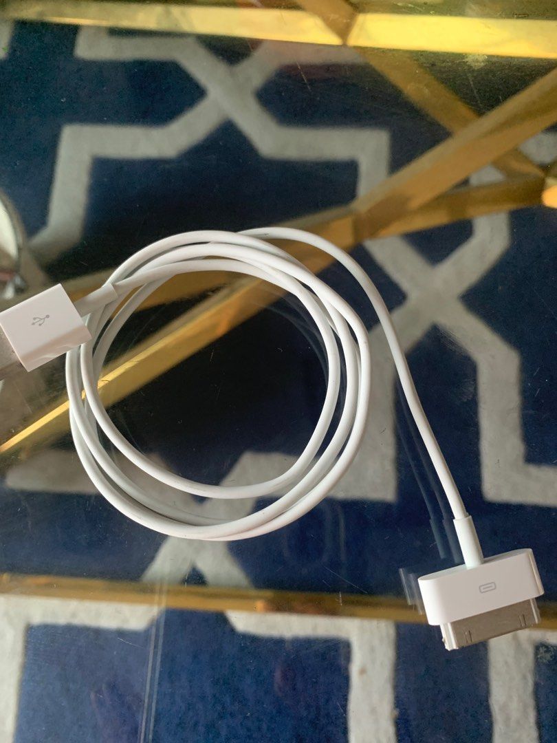 Original ipad cable, Mobile Phones & Gadgets, Mobile & Gadget ...