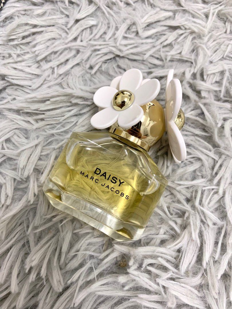 Original Marc Jacobs Daisy Perfume 30ml, Beauty & Personal Care ...