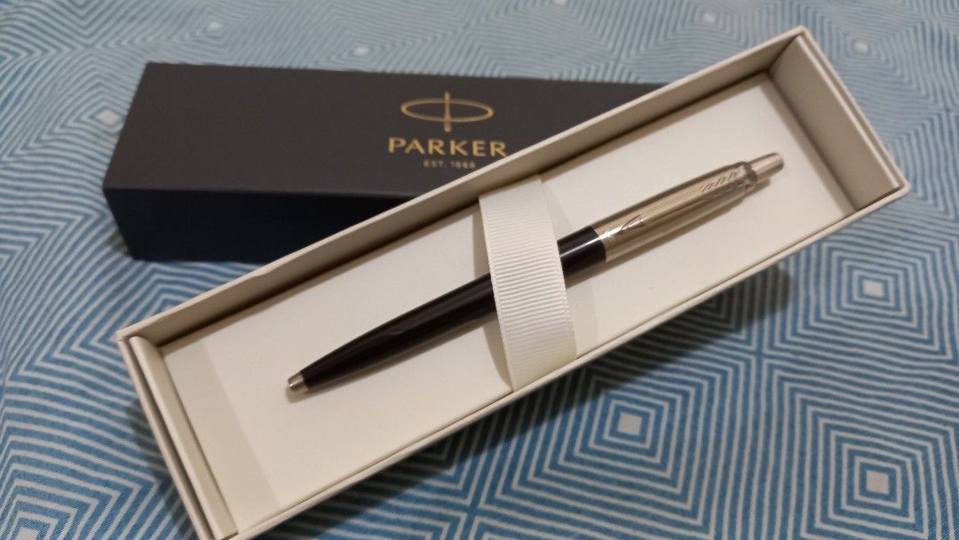 Original Parker Pen (Free Engraving), Hobbies & Toys, Stationary ...